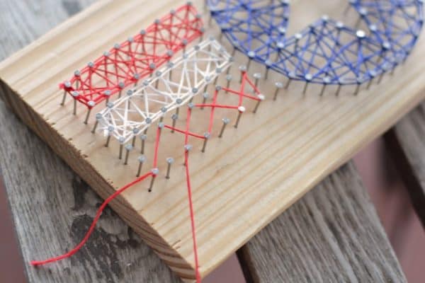 Patriotic String Art Craft - This Mama Loves