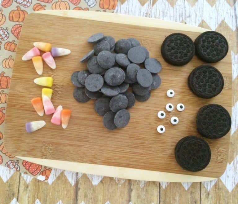 Chocolate Covered Crow Cookies - This Mama Loves