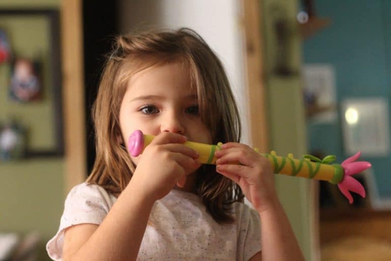 Little Charmers Craft Idea: DIY Play Mat - This Mama Loves