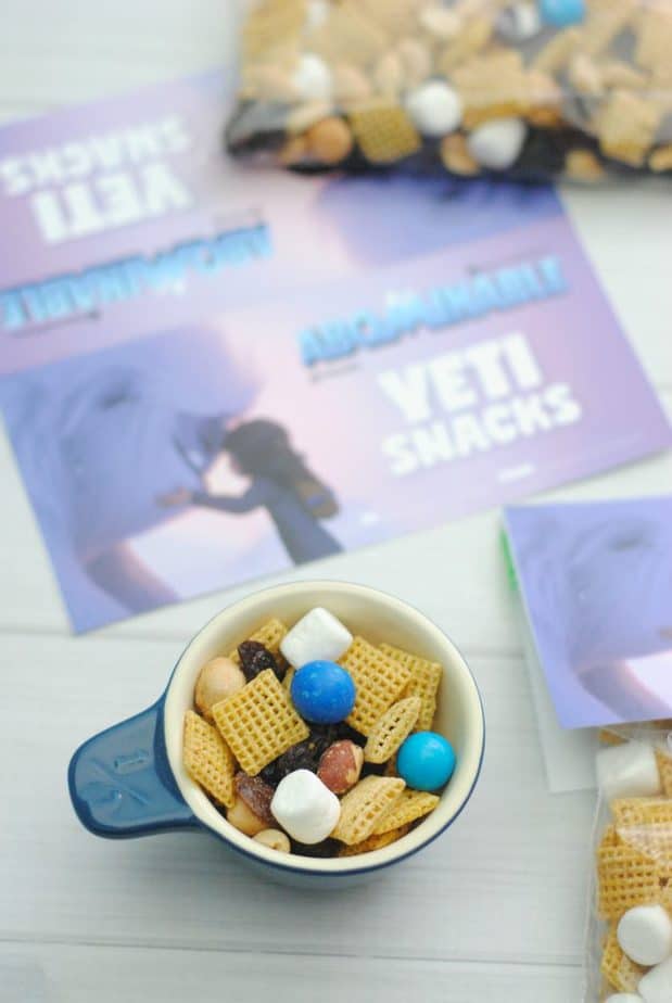 Abominable Yeti Snacks with Printable Bag Toppers! - This Mama Loves