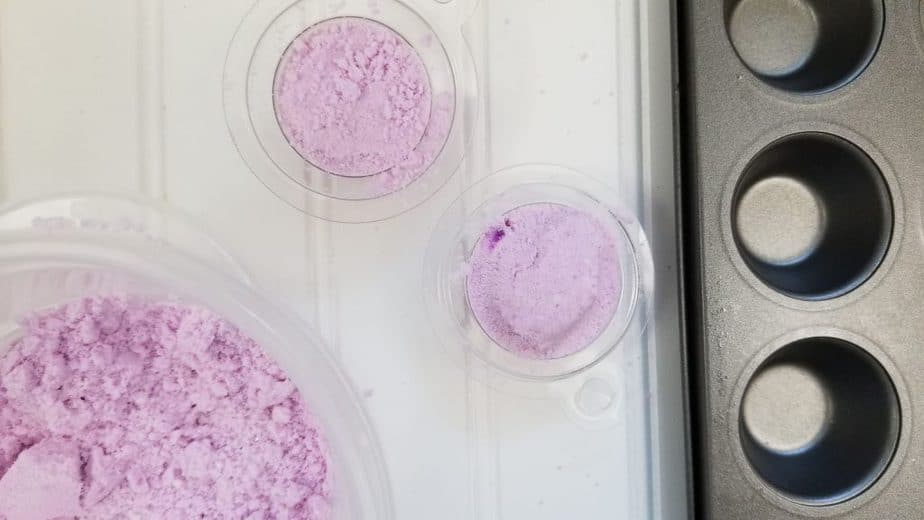 Infinity Stones Glow in the Dark Bath Bomb Recipe - This Mama Loves