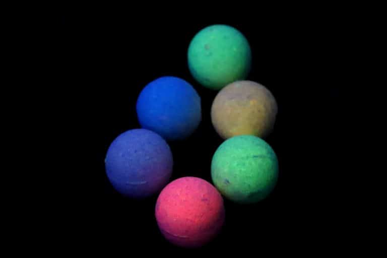 Infinity Stones Glow in the Dark Bath Bomb Recipe - This Mama Loves